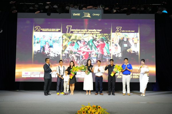 (Báo Người Lao Động) Việt Nam lần đầu có giải thưởng vinh danh cộng đồng chạy bộ phong trào ...